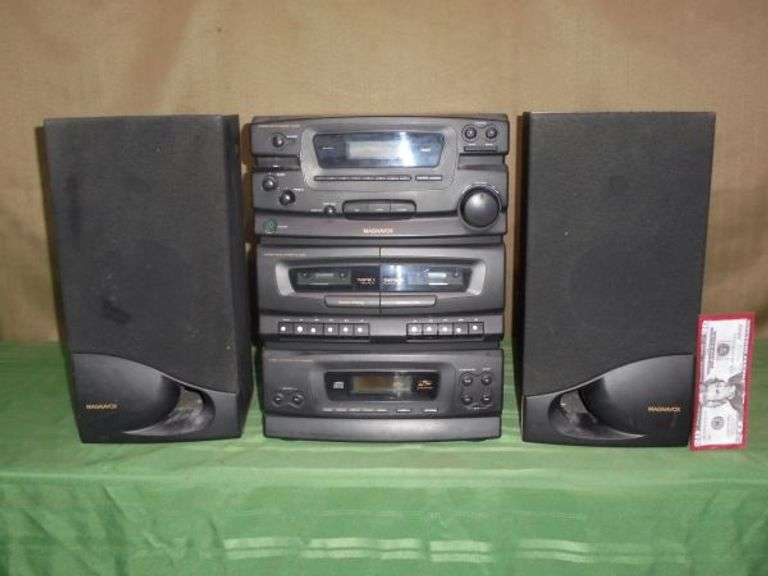 MAGNAVOX radio, cd, cassette player. - Texas Online Auction House