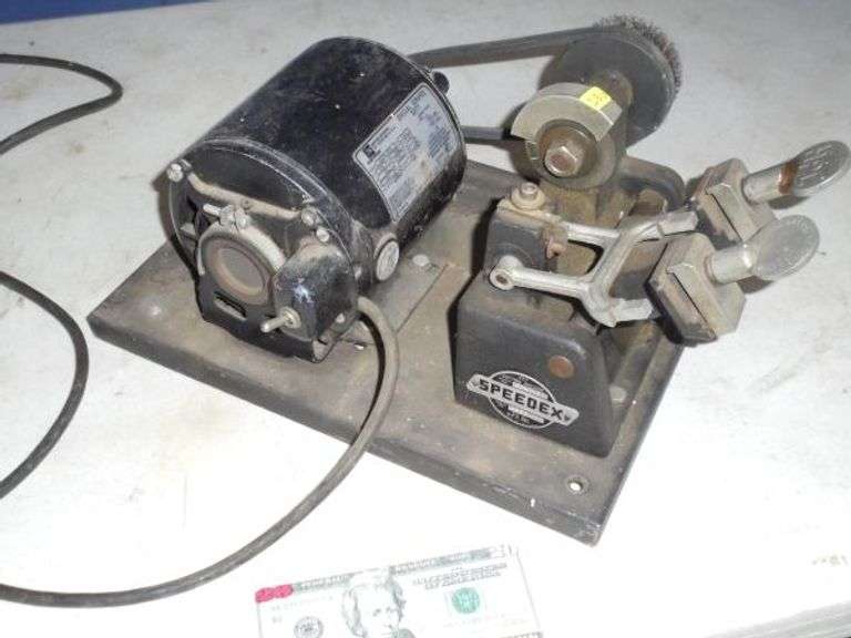 Key cutting machine, EMERSON 1/4 HP MOTOR, Made in Chicago. - Texas ...