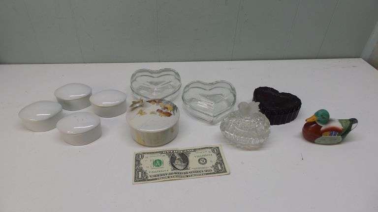 Mixed Lot of 10 Trinket Boxes! (10B) - Texas Online Auction House