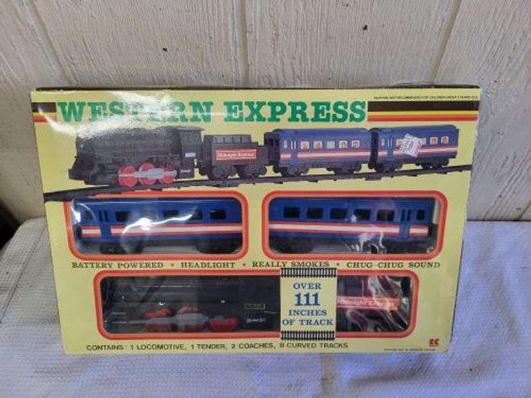 Battery Powered Train Set. ~ cash only ~. (2A) - Texas Online Auction House