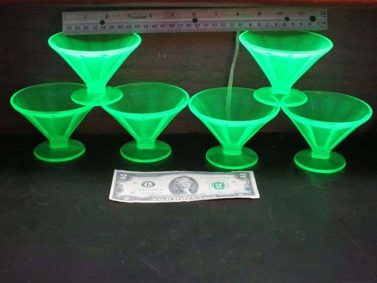 Six Matching Uranium Glass Footed Fruit Dishes, glows under UV as shown ...