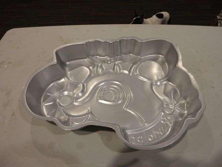 WILTON 1981 RUDOLPH THE RED NOSED REINDEER CAKE PAN - Texas Online ...