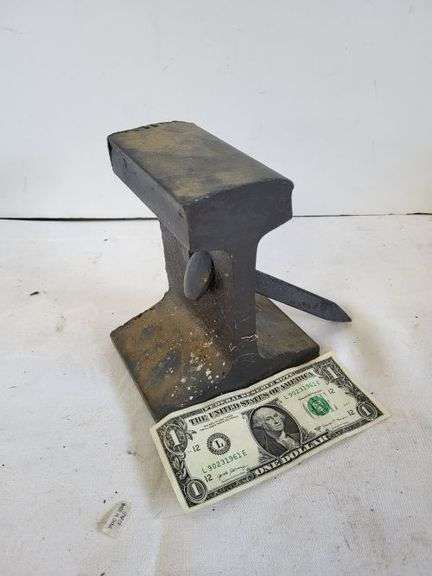 Anvil. ~ cash only ~. (1B) - Texas Online Auction House