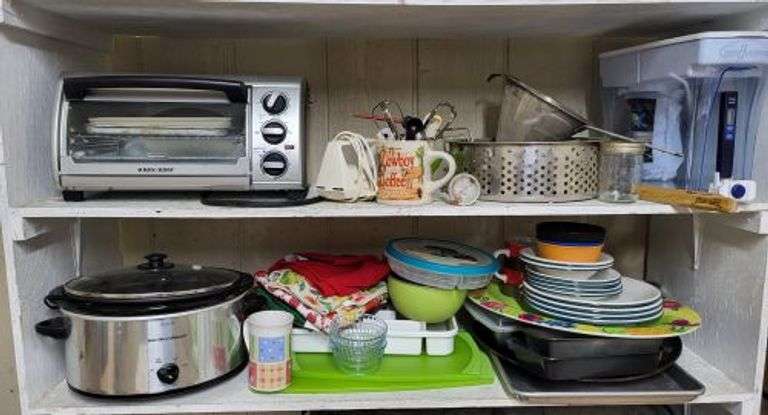 2 Shelves Kitchen Lot – High Bidder take you want and leave the rest ...
