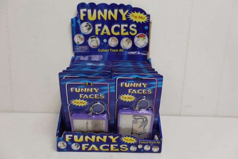 NEW Display of Funny Faces Keychains! (6D) - Texas Online Auction House
