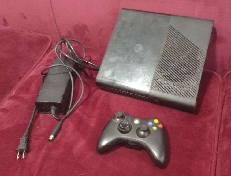Xbox 360 E video game console - Texas Online Auction House
