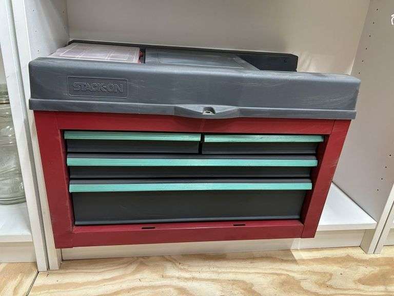 Stack-on Tool Box 22x14x12 - Texas Online Auction House