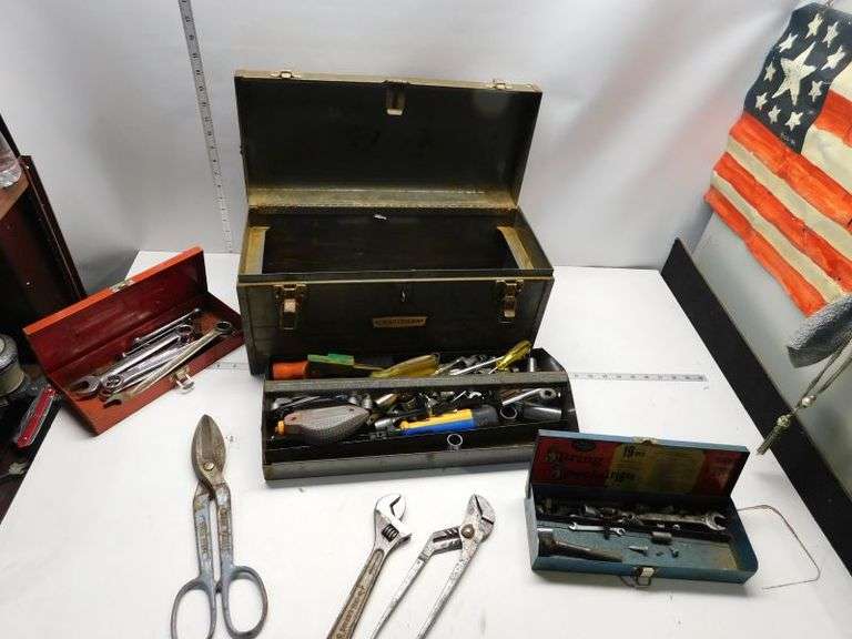 Metal Tool Box with Tools - Texas Online Auction House