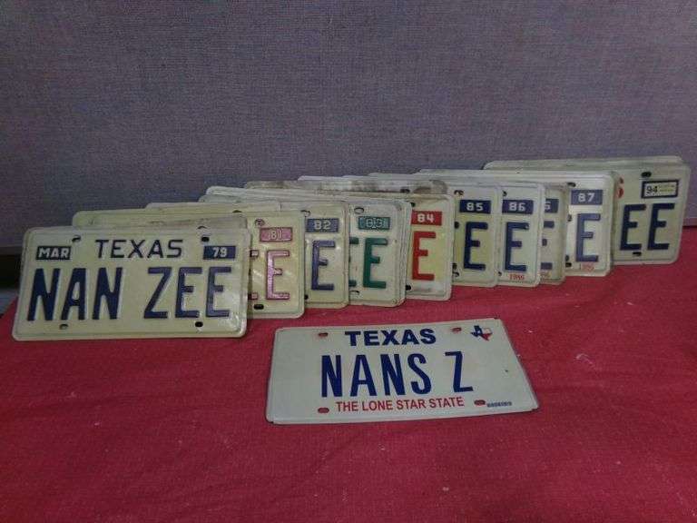 Large group of Texas license plates "Nanzee" dated from 1979 to 1994 ...