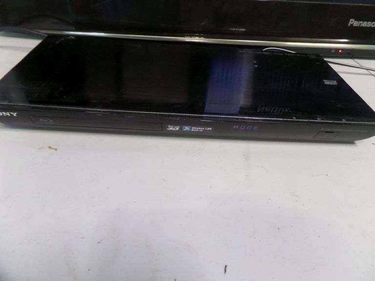 54" Panasonic Plasma TV AND Sony Blu Ray Player! Both work great! No ...