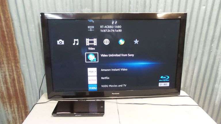 54" Panasonic Plasma TV AND Sony Blu Ray Player! Both work great! No ...