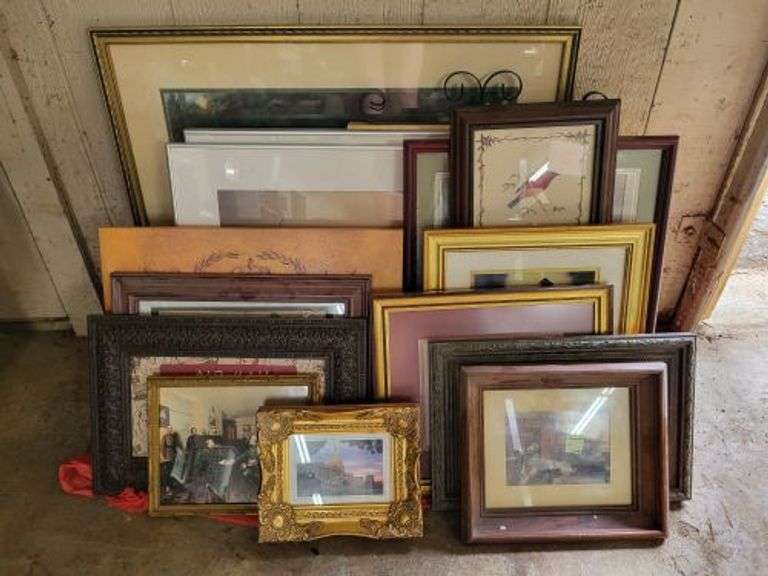 Wall hanging Lot. Take One or all. ~ cash only ~. ( area 6) - Texas ...