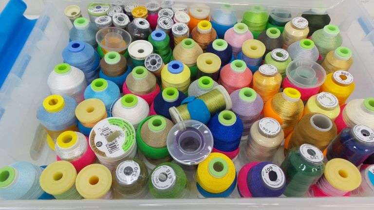 Case FULL of Embroidery Thread! Case included! (6B) - Texas Online ...