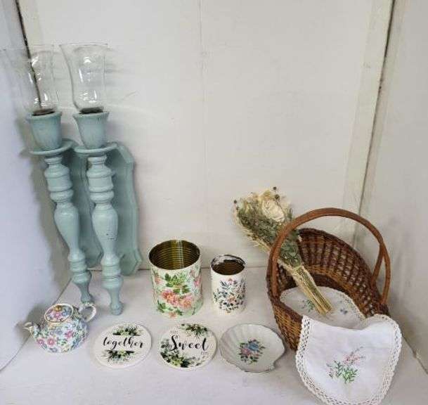 Home Accents Lot. ~ cash only ~. (5G) - Texas Online Auction House