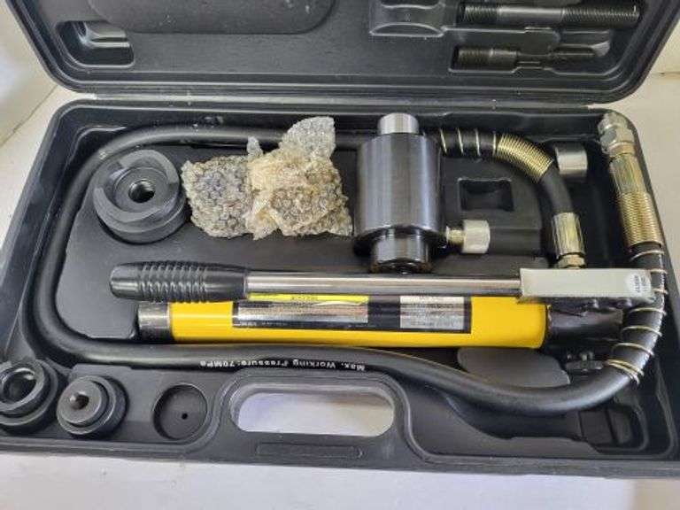 Hydraulic Hole Punch. Starting Bid $100. ~ cash only ~. (2D) - Texas ...