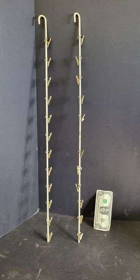 2 Metal Retail Clip Hangers. ~ cash only~. (5A) - Texas Online Auction ...