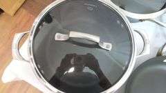 Nice Lot of Calphalon Pots & Pans! Great condition with some light wear ...