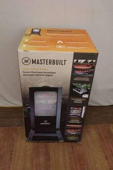 $ NEW Masterbuilt Digital Electric Smoker! (RD) - Texas Online Auction ...