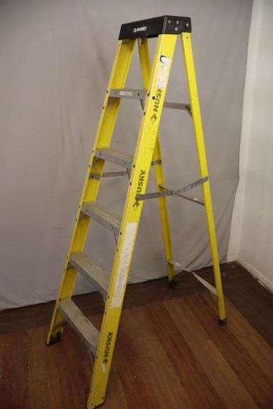 Husky 6FT Fiberglass Ladder! Some wear, as shown. (W1) - Texas Online ...
