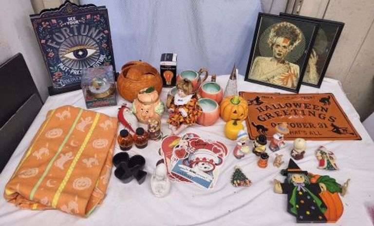 Seasonal Lot. ~ cash only ~. (6B) - Texas Online Auction House