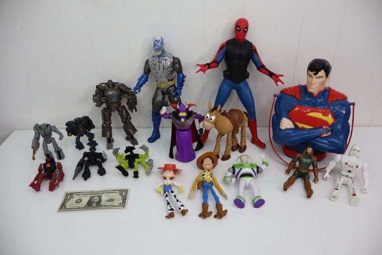 Great Lot of Assorted Action Figures & More! (15E) - Texas Online ...