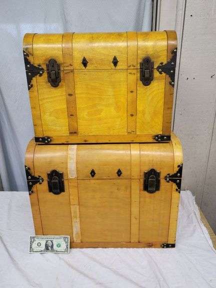 2 Storage Chest filled w / Bed Linens and Drapes. See extra photo ...