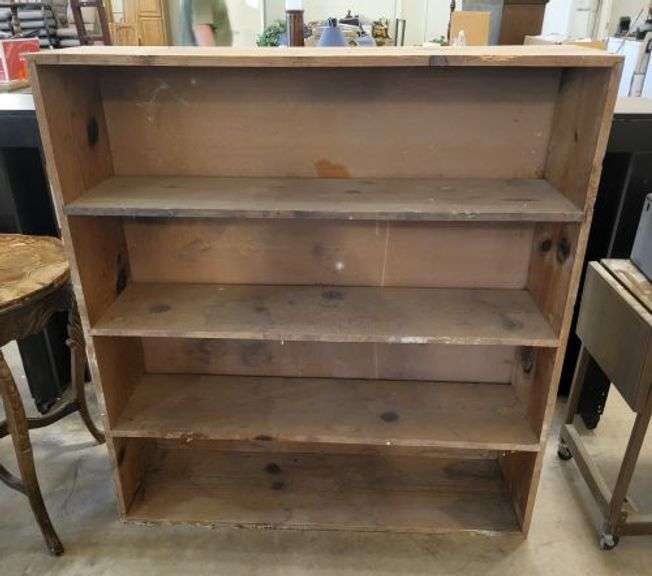 Wood Shelf. ~ cash only ~ - Texas Online Auction House