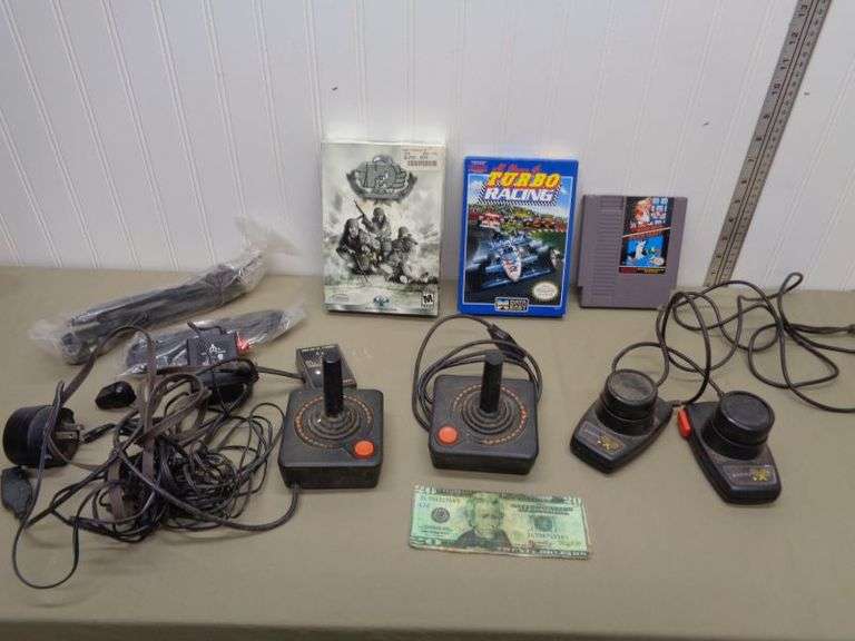 Vintage atari controllers etc. - Texas Online Auction House