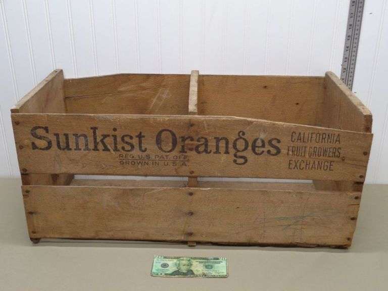 Vintage Wooden SUNKIST Orange Crate. - Texas Online Auction House