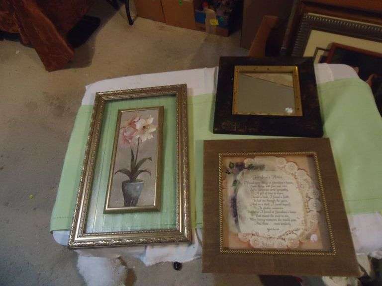 CASH ONLY 2 Pictures and a Mirror. (1B) - Texas Online Auction House