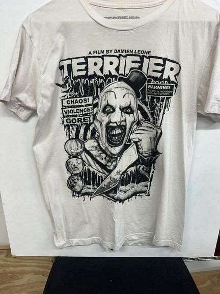 Graphic Terrifier Movie T-Shirt size Medium - Texas Online Auction House