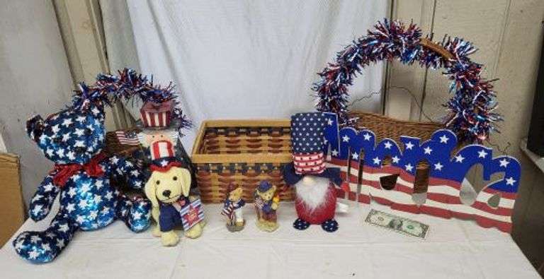 Patriotic Lot. ~ cash only~ . (1A - Texas Online Auction House
