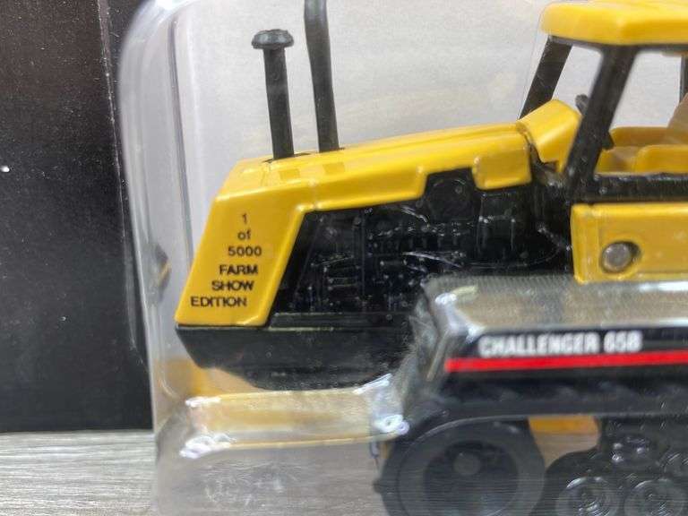 CAT Farm Show Edition 1991 Caterpillar Challenger 65B Tractor W/ Tracks ...