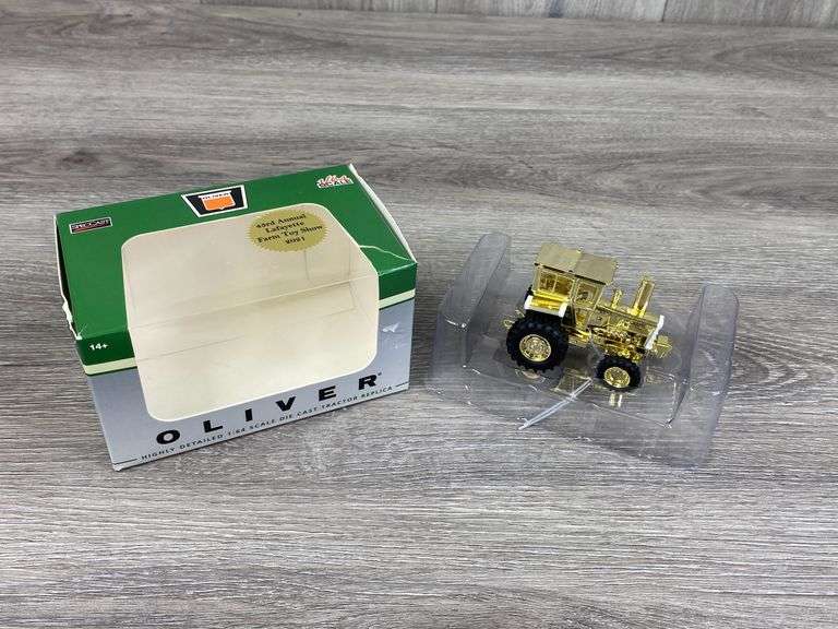 Oliver 2255 White, Gold Chaser, 43rd Lafayette FTS 2021 - United Edge ...