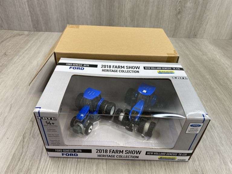Ford Genesis 8970 & New Holland Genesis T8.435 Heritage Collection, 2018 Winter Farm Show, 1/64 ...
