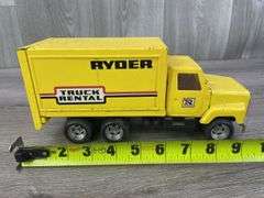 Ryder Truck Rental Van-Ertl, A.J. Foyt Racing Team Van-Tonka - United ...