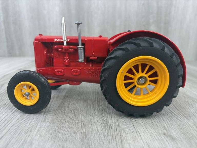 Massey Harris Pacemaker, Collector Series II, 1/16, SpecCast - United ...