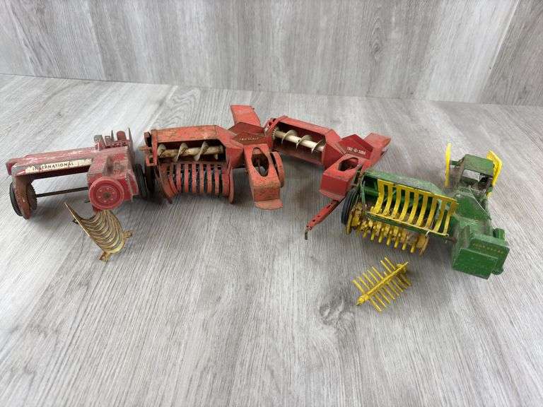 John Deere, International & Tru-Scale Balers, 1/16, Missing & Broken ...