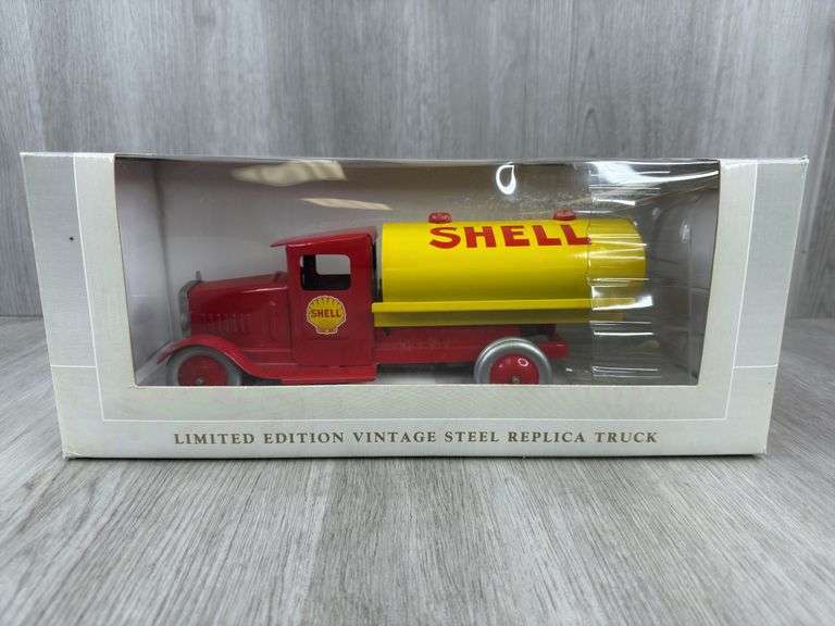Shell Vintage Steel Replica Truck, 11”, SpecCast - United Edge Real ...