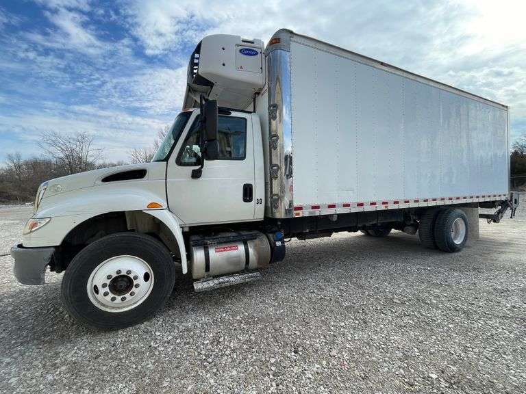 International 2016 Reefer Box Truck - United Edge Real Estate & Auction