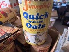 Old Oatmeal Containers-Empty & Cake Decorator Set - United Edge Real ...