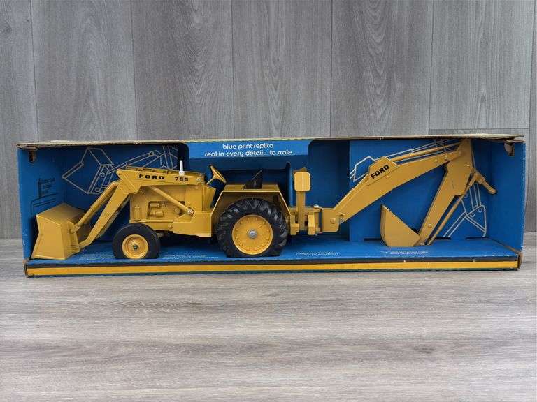 Giant Ford 755 Tractor/Loader/Backhoe, 1/12, Ertl, No. 830 - United ...