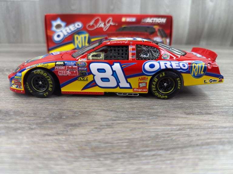 Dale Earnhardt Jr. #81 Oreo/Ritz 2005 Monte Carlo Stock Car, 1/24 ...