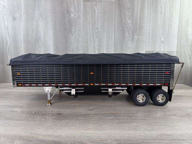 M&J Custom Grain Trailer, Timpte Super Hopper, 25” Long - United Edge ...
