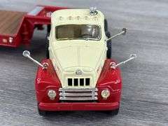 International R200 IH Truck Sales & Service Tractor Trailer, 1/34 ...