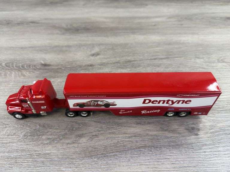 Joe Nemechek #87 Dentyne Kenworth T600A Racing Team Transporter, 1/64 ...