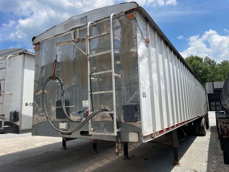 2010 Western Trailer Commodity Express Belt Trailer - United Edge Real ...