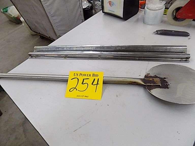 Double Check Minder & Small Pizza Peel - US Power Bid