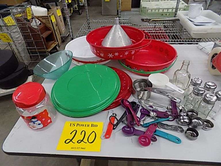 Assorted Containers & Kitchen Wares - US Power Bid