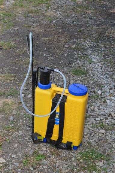 Power Fist Backpack Sprayer - Shackelton Auctions Inc.